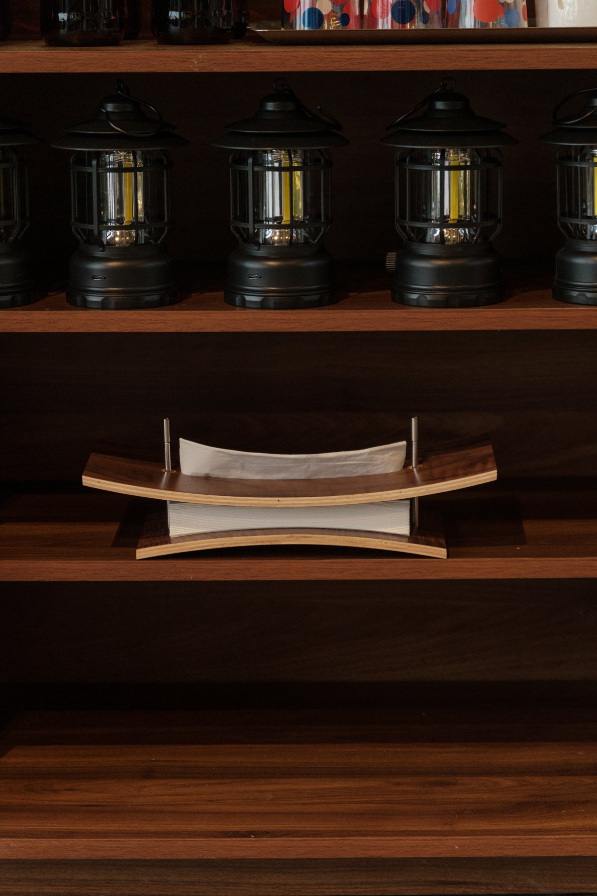 (OOM).04_TISSUE CLAMP. V2 – The Oom